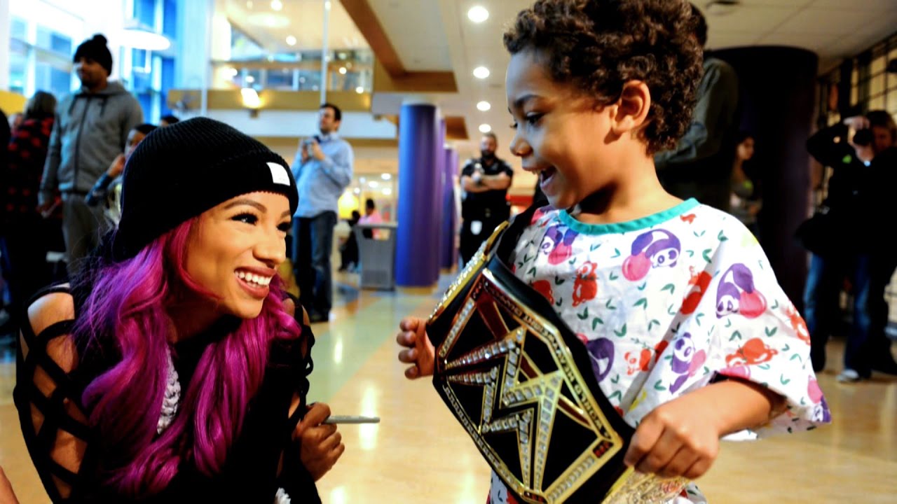 WWE Superstars visit the Children's Hospital of Pittsburgh - YouTube