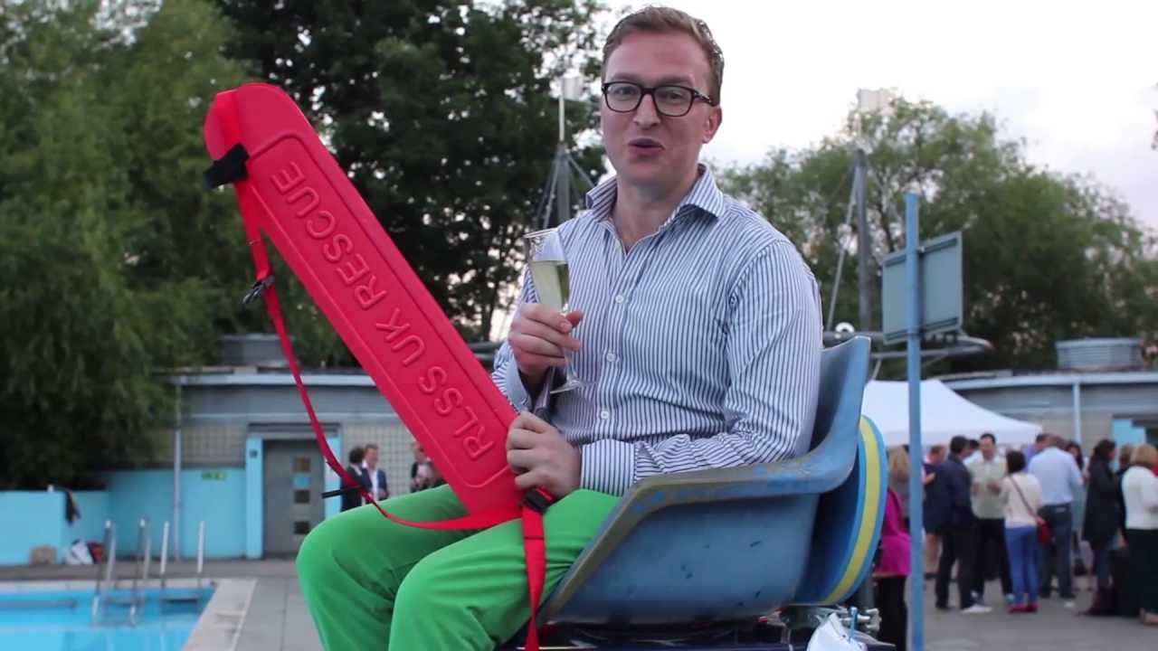Michael Hufton's 40th Birthdayoke at Tooting Bec Lido - YouTube