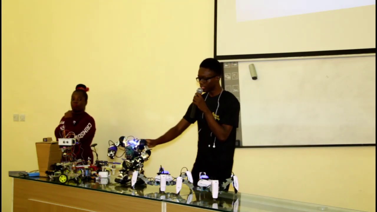 Dr Yinka-Banjo and Team at the AI and Robotics Fair, HRDC, Unilag ...