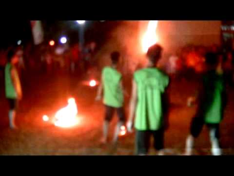 SEPAK BOLA API kalimantan tengah - YouTube