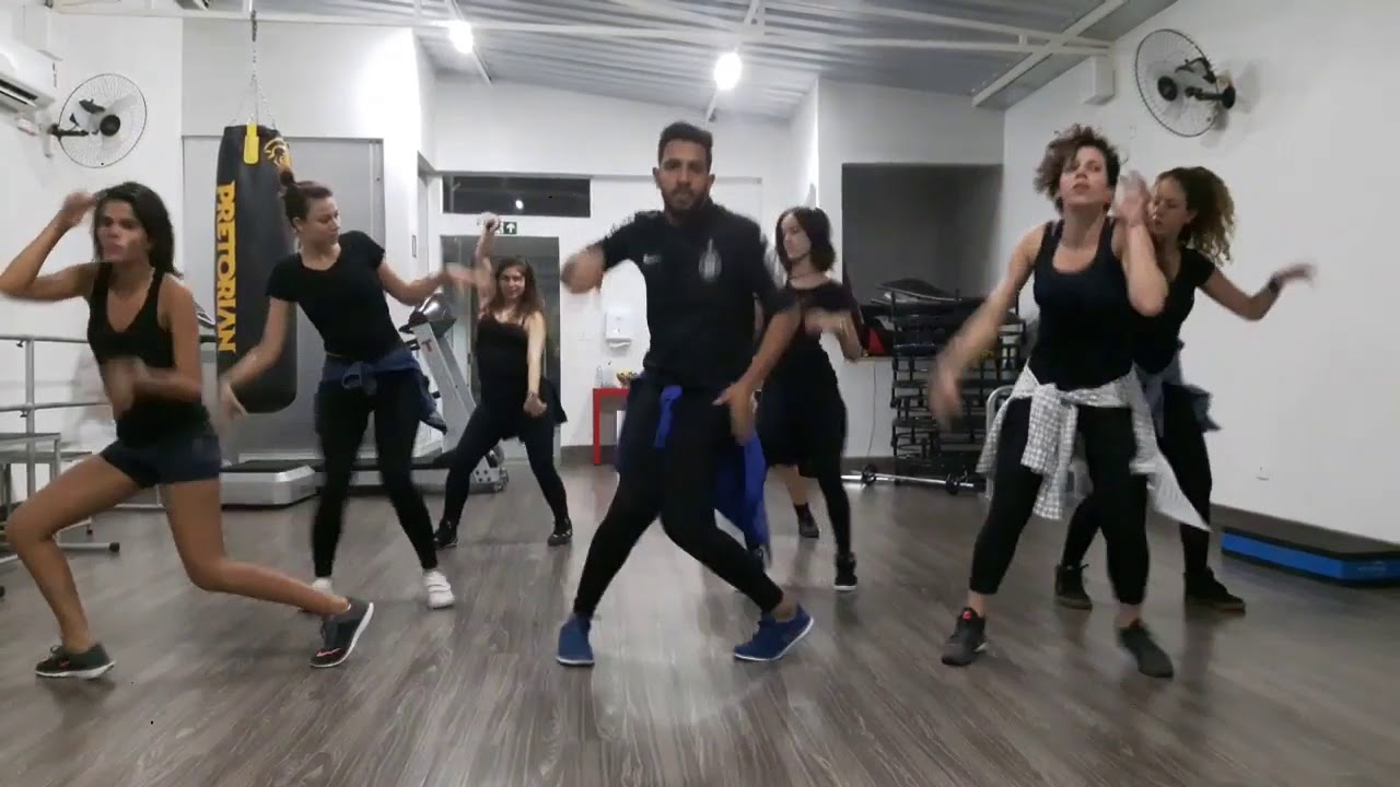 Bad Romance - Lady Gaga coreografia - YouTube