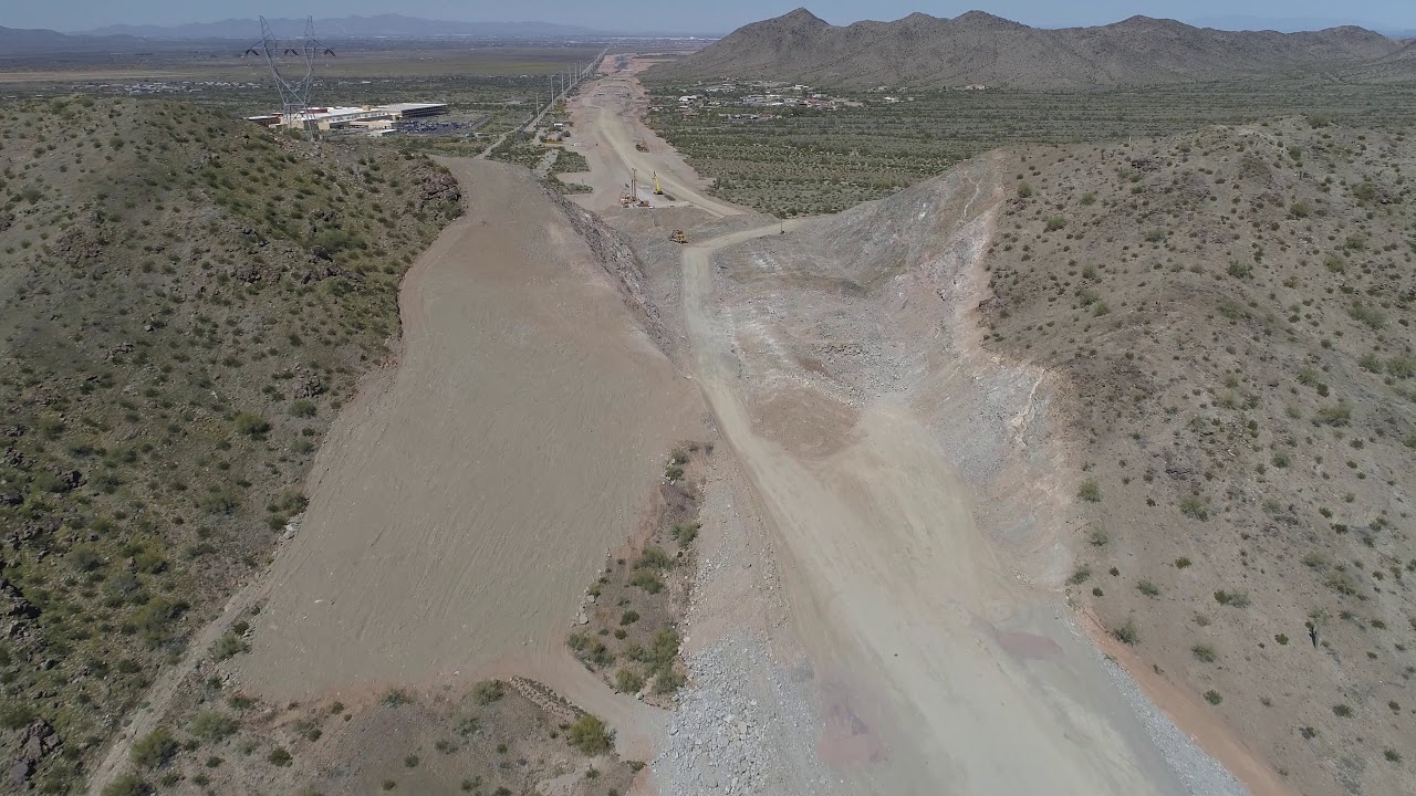 South Mountain Freeway Progress Drone Flyover | Center Segment | March ...