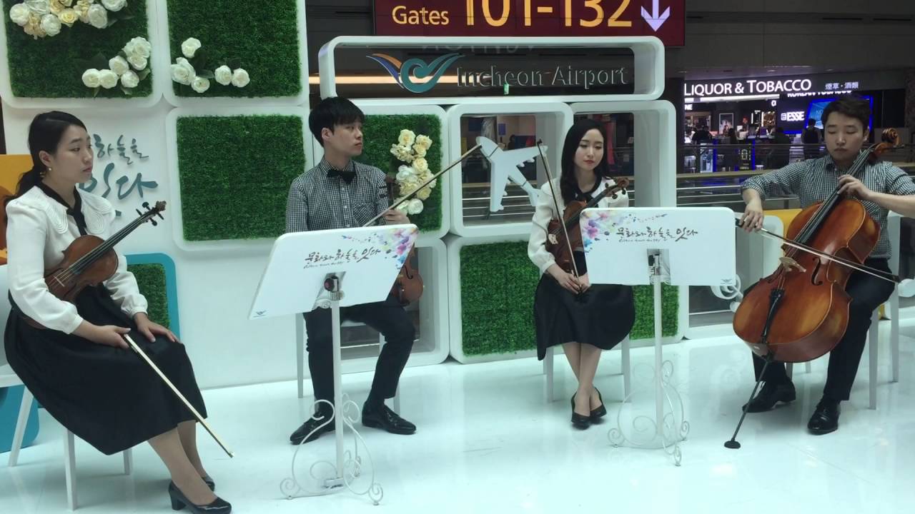 The Sound of Music at Seoul Incheon International Airport - YouTube