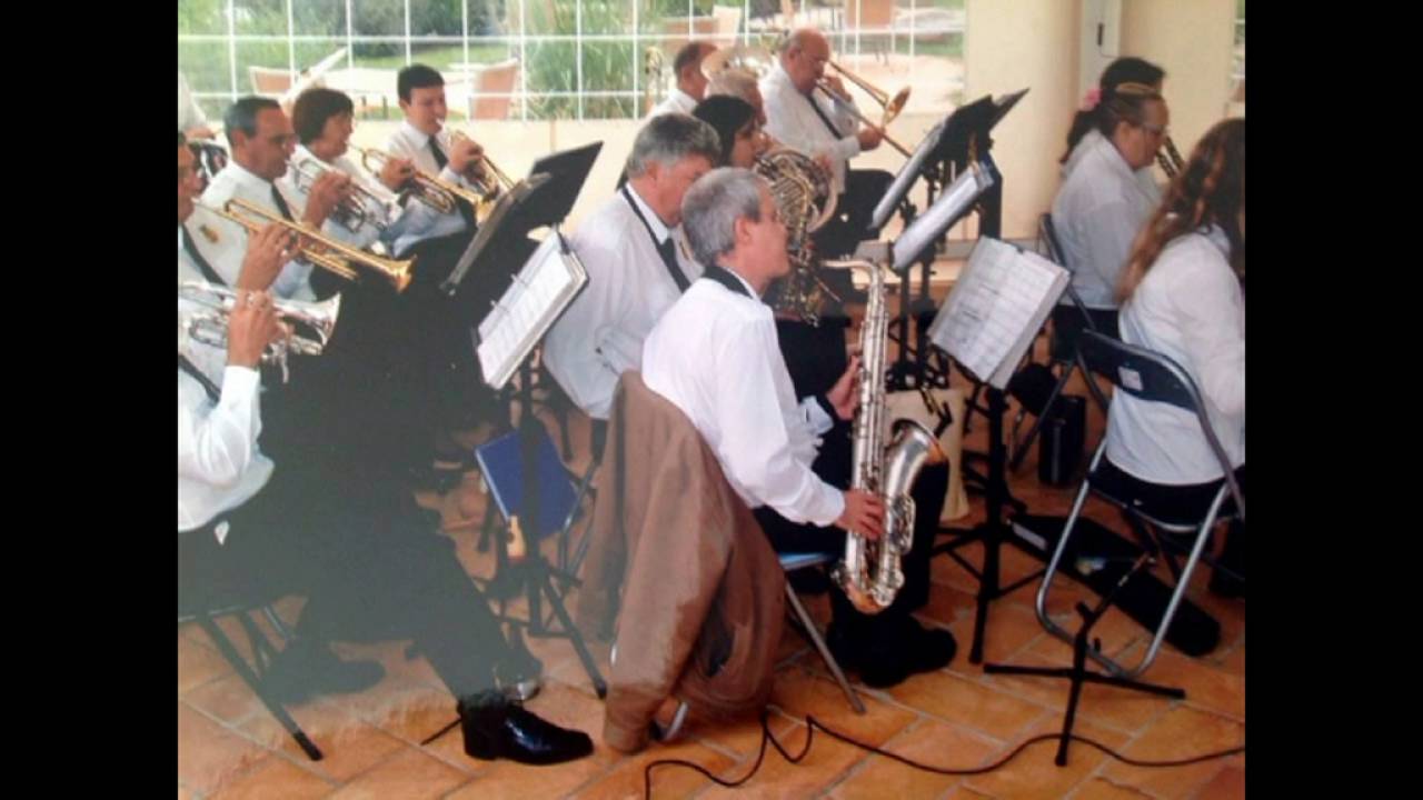 MEET THE BAND - YouTube