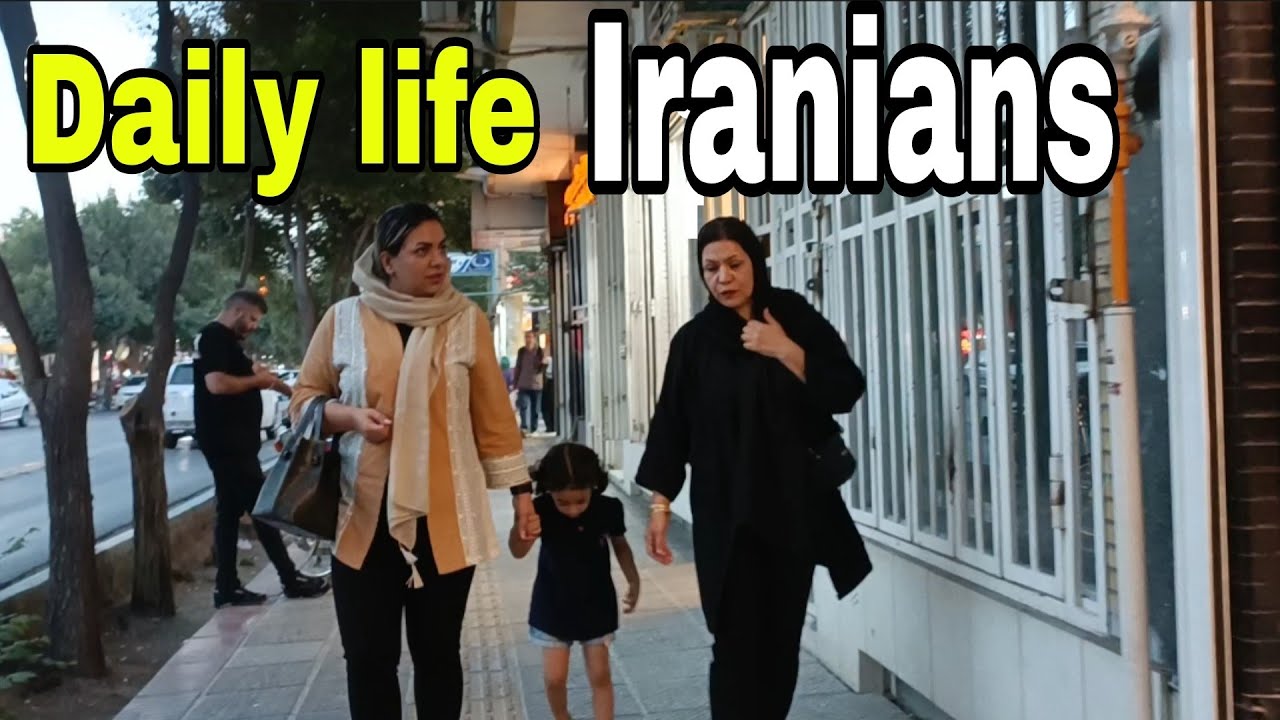 Walking in the streets of Iran 🇮🇷 See the city of Isfahan, how ...