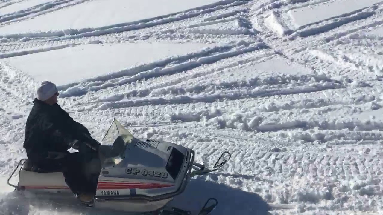 1979 Yamaha Enticer 300 Twin Deluxe - YouTube