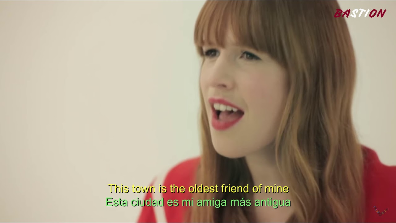Metronomy - The Look [Lyrics - Inglés & Español] - YouTube