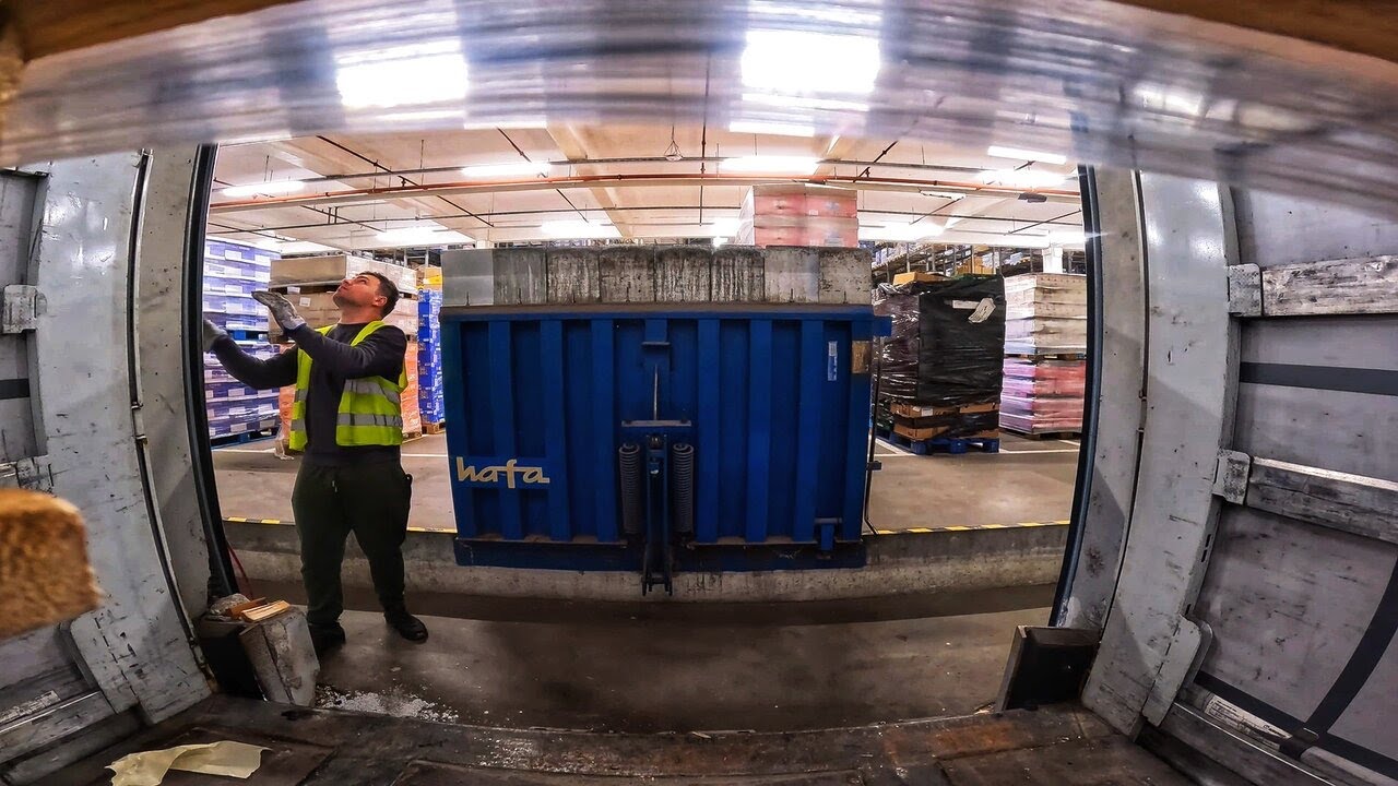 A Day in the Life of a Truck Driver #3 - YouTube