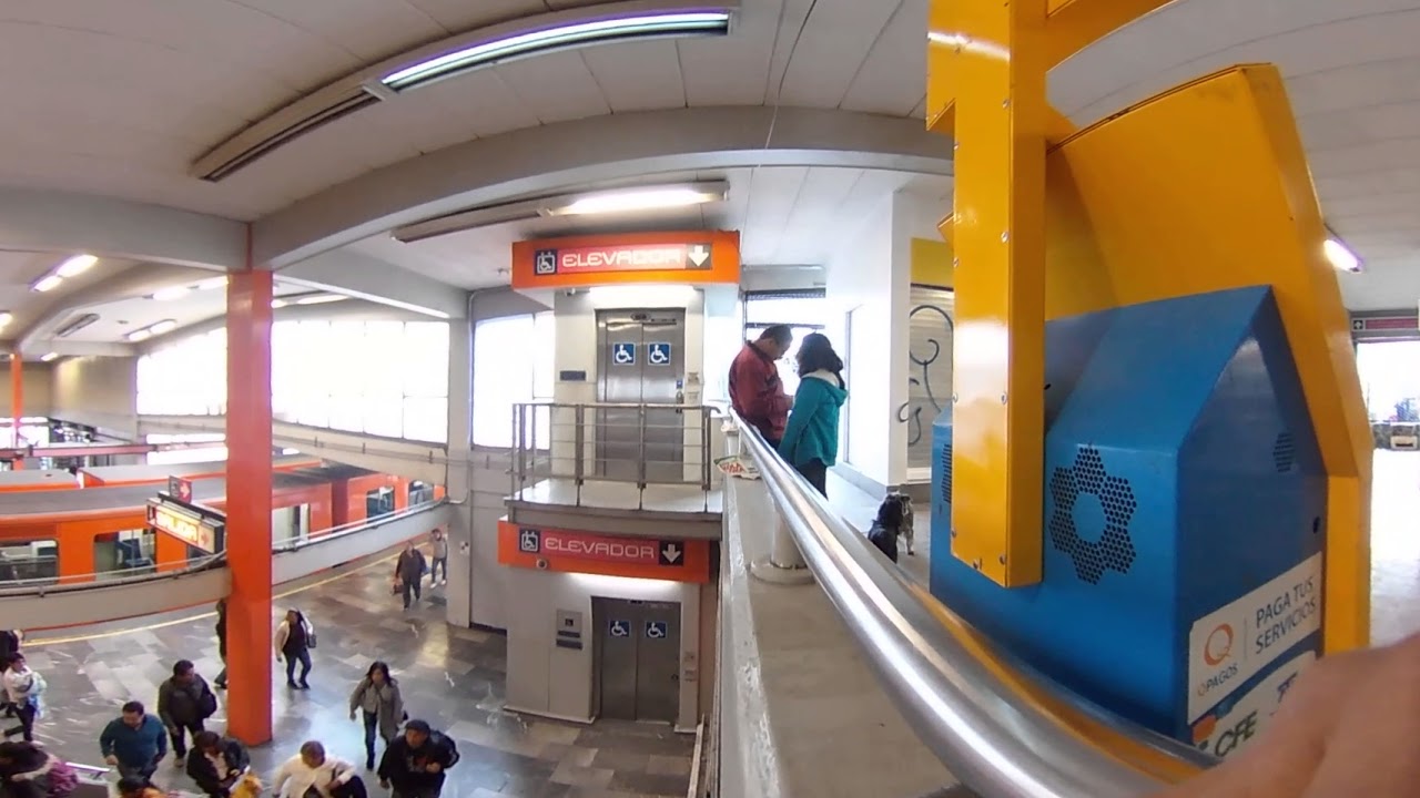 Metro Observatorio 360 view - YouTube
