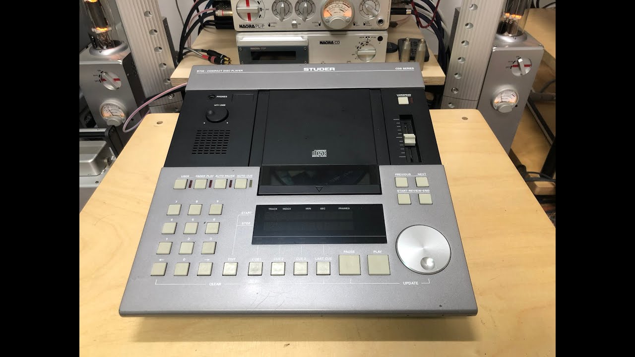 Studer D730 CD Player - YouTube
