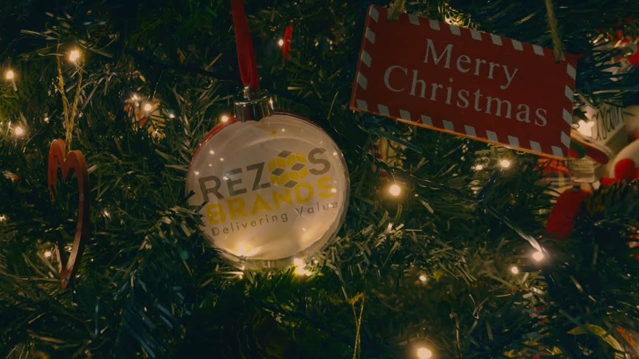 Καλές γιορτές από τη Rezos Brands - YouTube