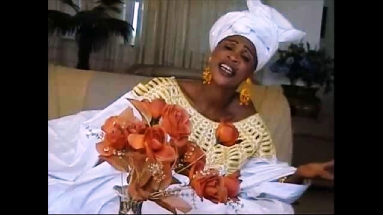 Tata Bambo Kouyaté - Baba Sora - YouTube