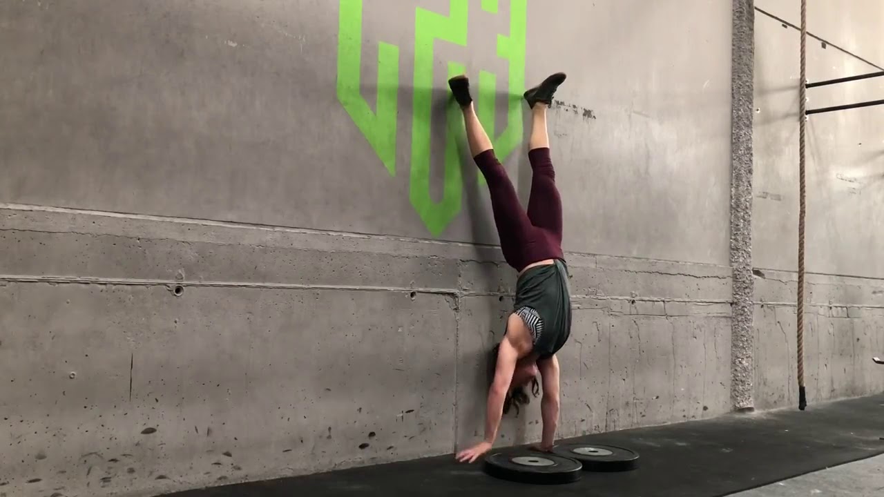 Plate walk backwards - YouTube