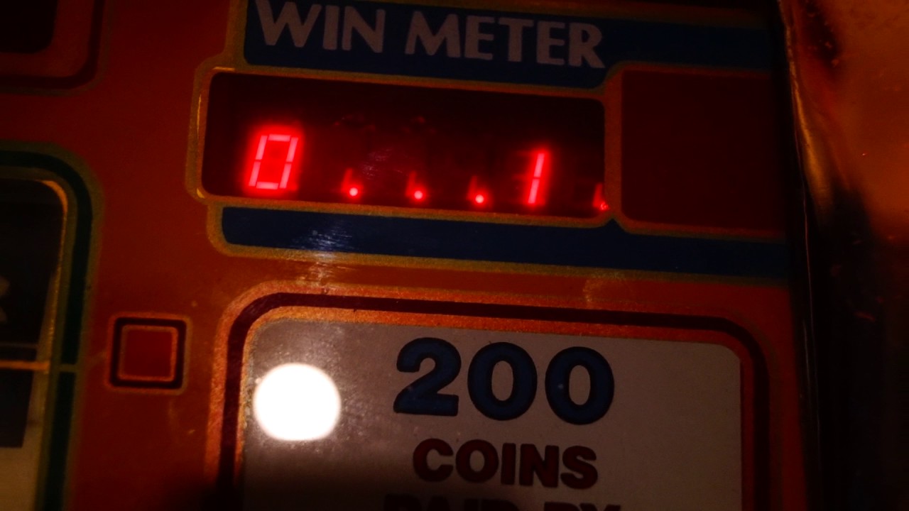Bally E-2000 Slot machine throwing errors on power on - YouTube