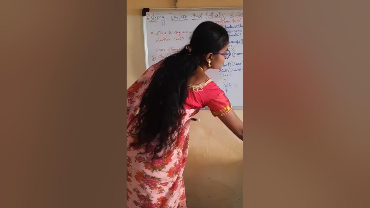 what is string and declare and initialize a string variable in c ...