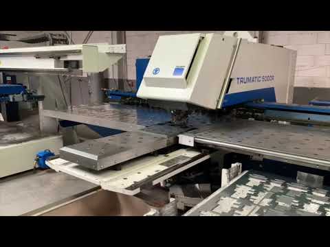 Trumpf TRUMATIC 5000 - 1300 FMC CNC Stanzmaschine - YouTube