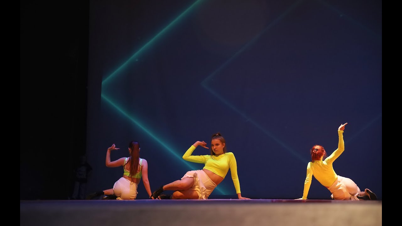 35.Trio- High Heels.Dance school Dream High - YouTube