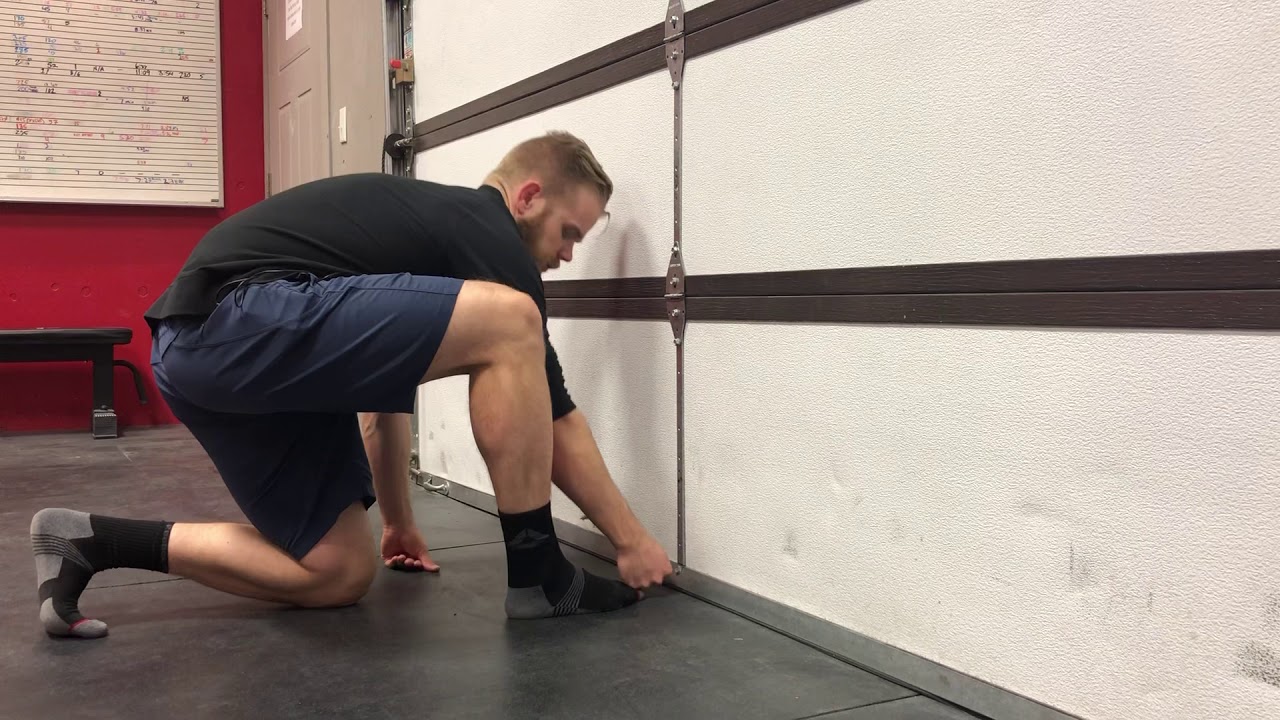 Ankle dorsiflexion test - YouTube