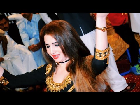 Medum Ghazal Jan l Latest Saraiki Song 2021 l Best Dance Performance 2021 l Cheena Studio