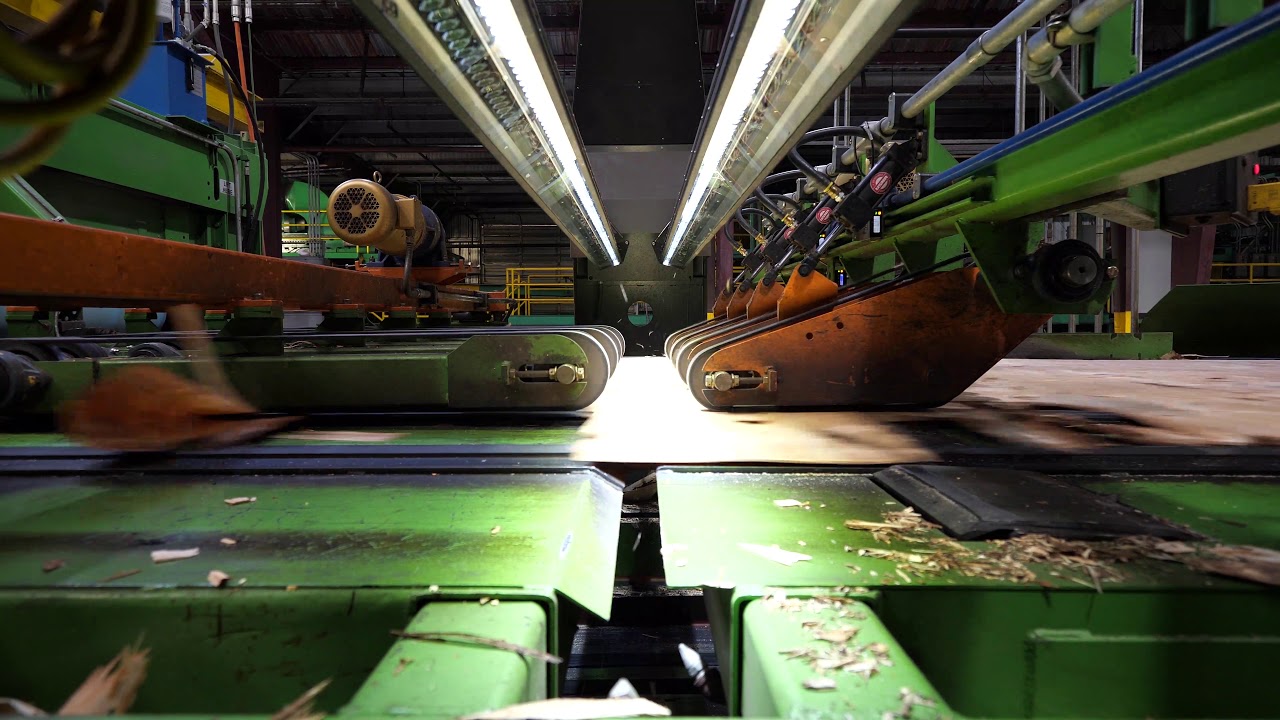 USNR Veneer Machinery - YouTube