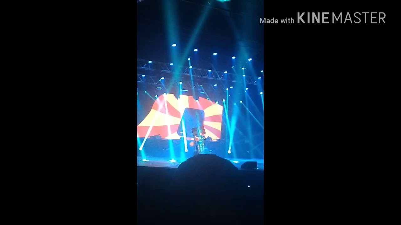 Show do authenticgames ao vivo e tiramos fotos juntos - YouTube