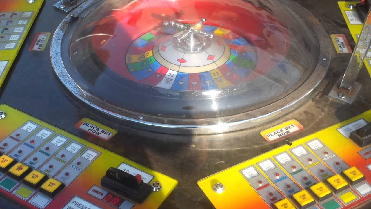 JUDDERY WHITTAKER ARCADE ROULETTE - YouTube