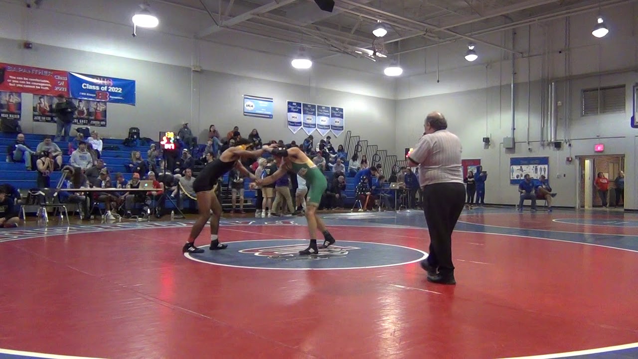 Joshua Poe vs Millington Central - YouTube