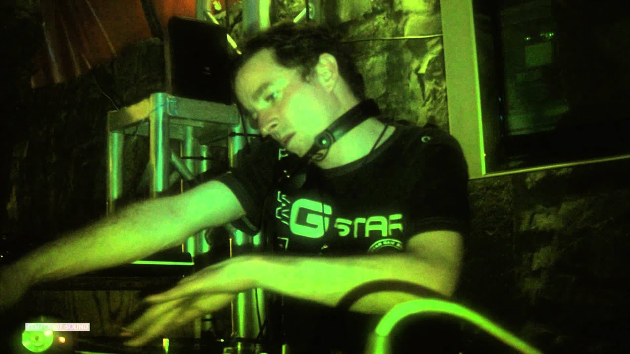 DJ Fintan Moloney @ Temple of Sound 2011 - Bentley's Bar, Limerick ...