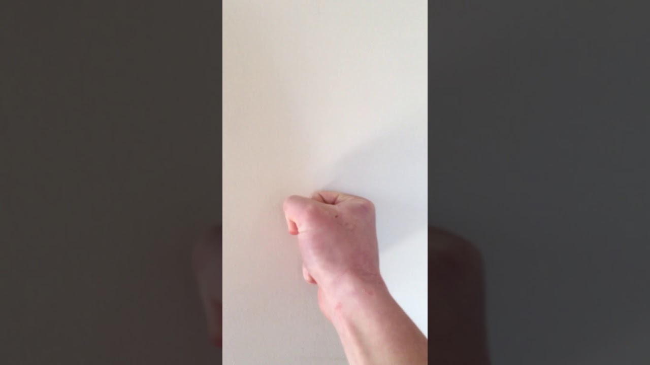 Punching a wall and then screaming - YouTube
