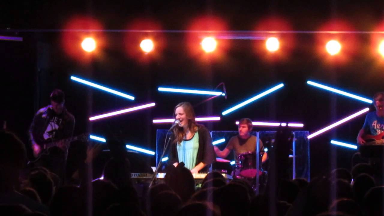 To Our God by Bethel - Sarah Cleaver leading - YouTube