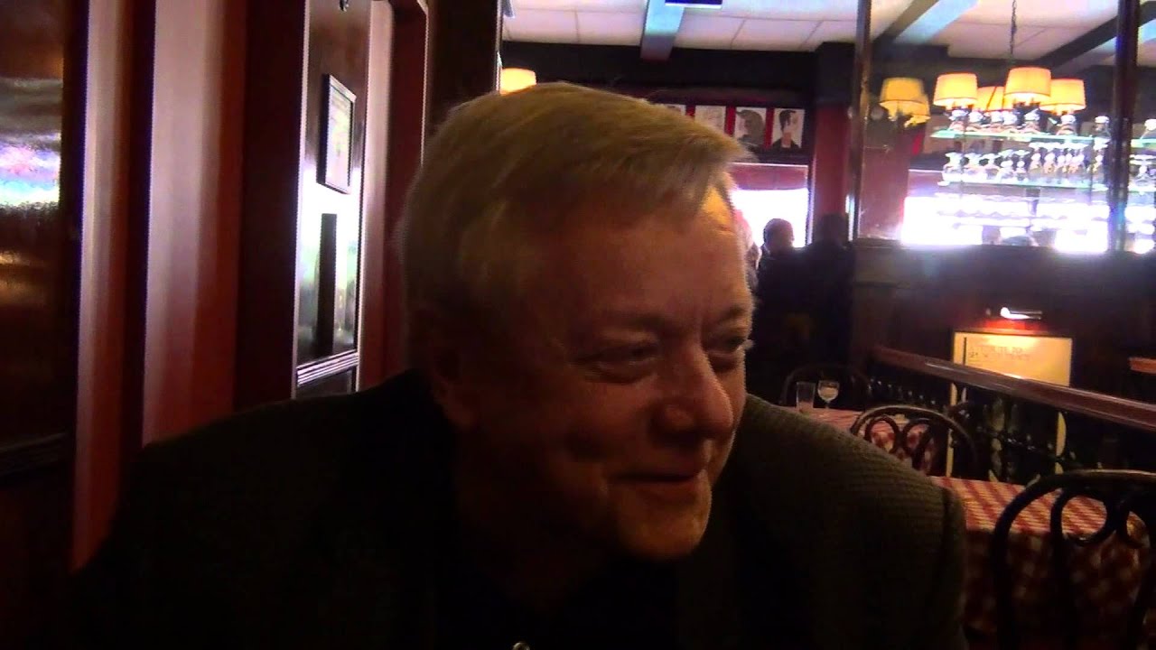 Interview with racecaller Dave Johnson.mov - YouTube