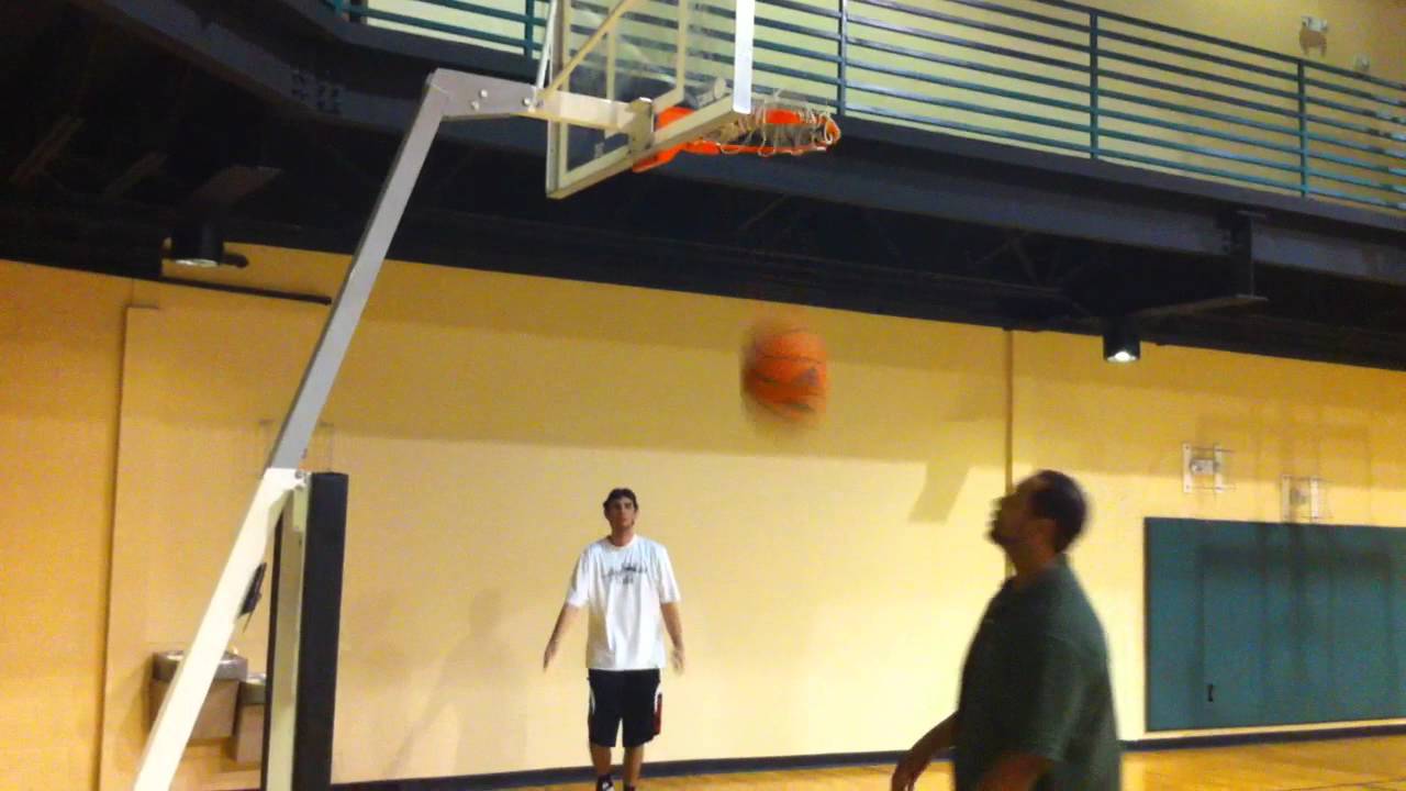 Stefan Stoyanovich & Coach Levi Beckwith 2009 - YouTube