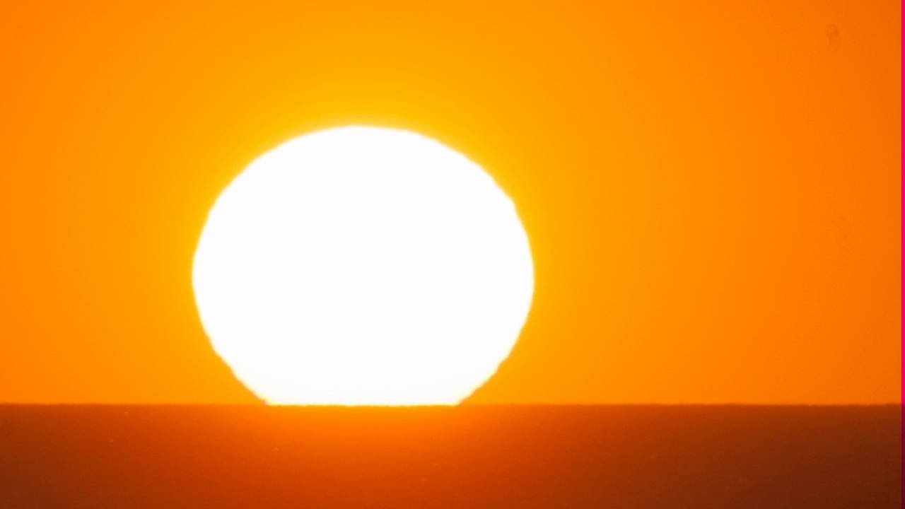 Phénomène du rayon vert, 6 août 2016 (réel, sans trucage) ("green flash ...