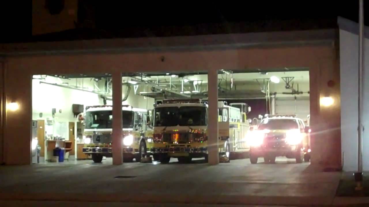 VCFD Battalion 4 En Route - YouTube