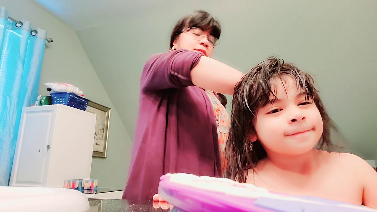 ANOTHER BATH DAY FOR MY LITTLE GIRL - YouTube