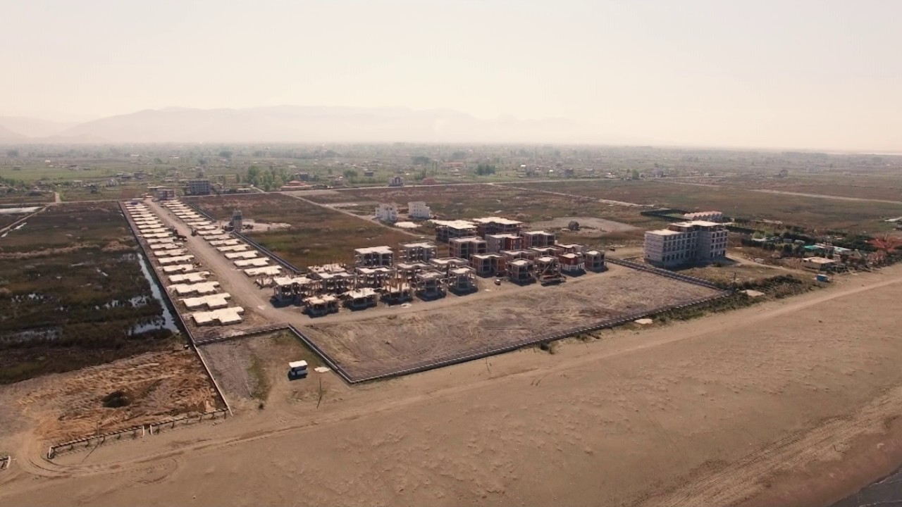 Plazhi Tale, Lezhe, Shqiperi, Dardania Resort, prill 2017 - YouTube