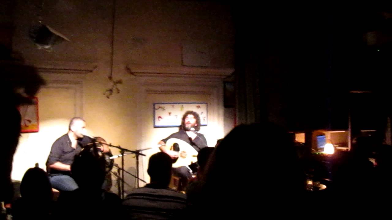 GREEK Traditional Music In Chania, Crete, Greece - YouTube