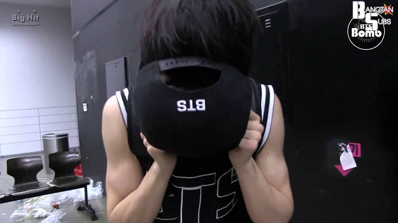 [ENG] 131007 [BANGTAN BOMB] Shy shy shy Jungkook - YouTube