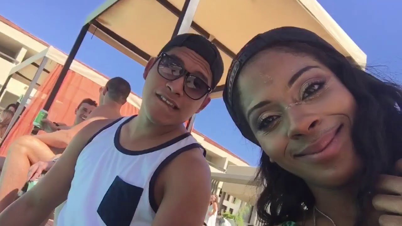 MY OFFICIAL COACHELLA MOVIE - YouTube