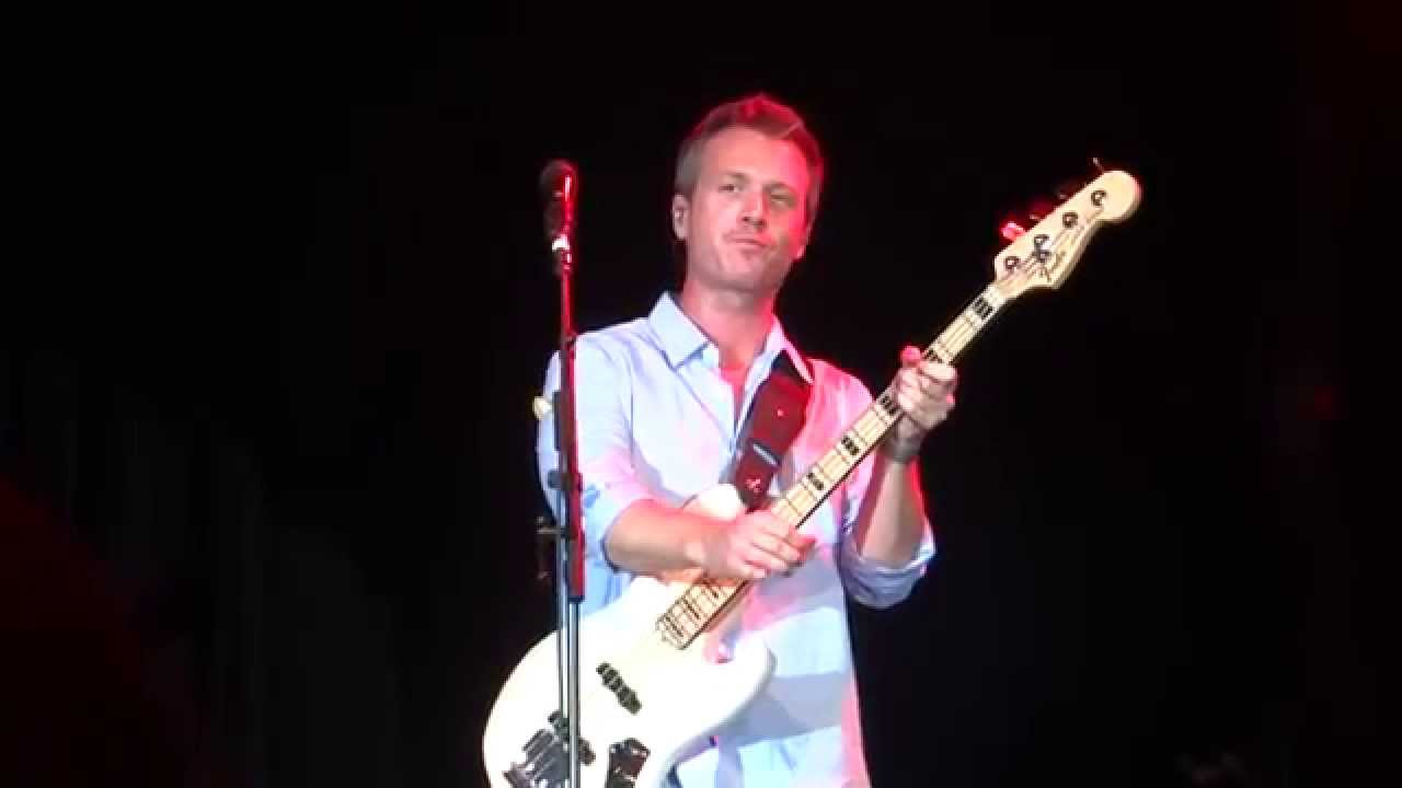 Beach Boys Then I Kissed Her Live Calgary Aug 28 2015 - YouTube