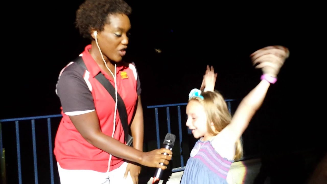 Treah singing Let It Go from Disney's Frozen - YouTube