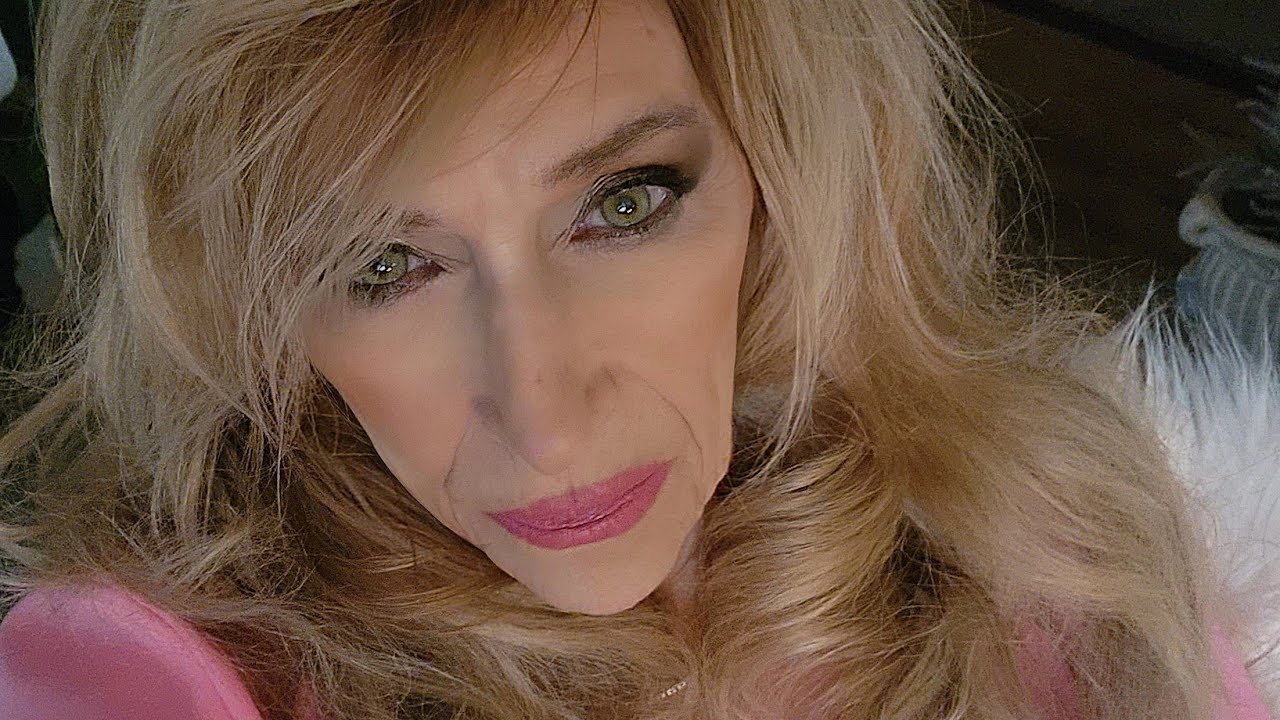 let's show some empathy for Natalie the beauty diva ️ - YouTube