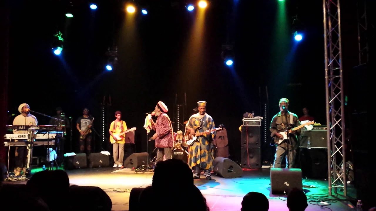 MISTY IN ROOTS ️ Ghetto Of The City - Live at OffCorso Rotterdam 2013 ...