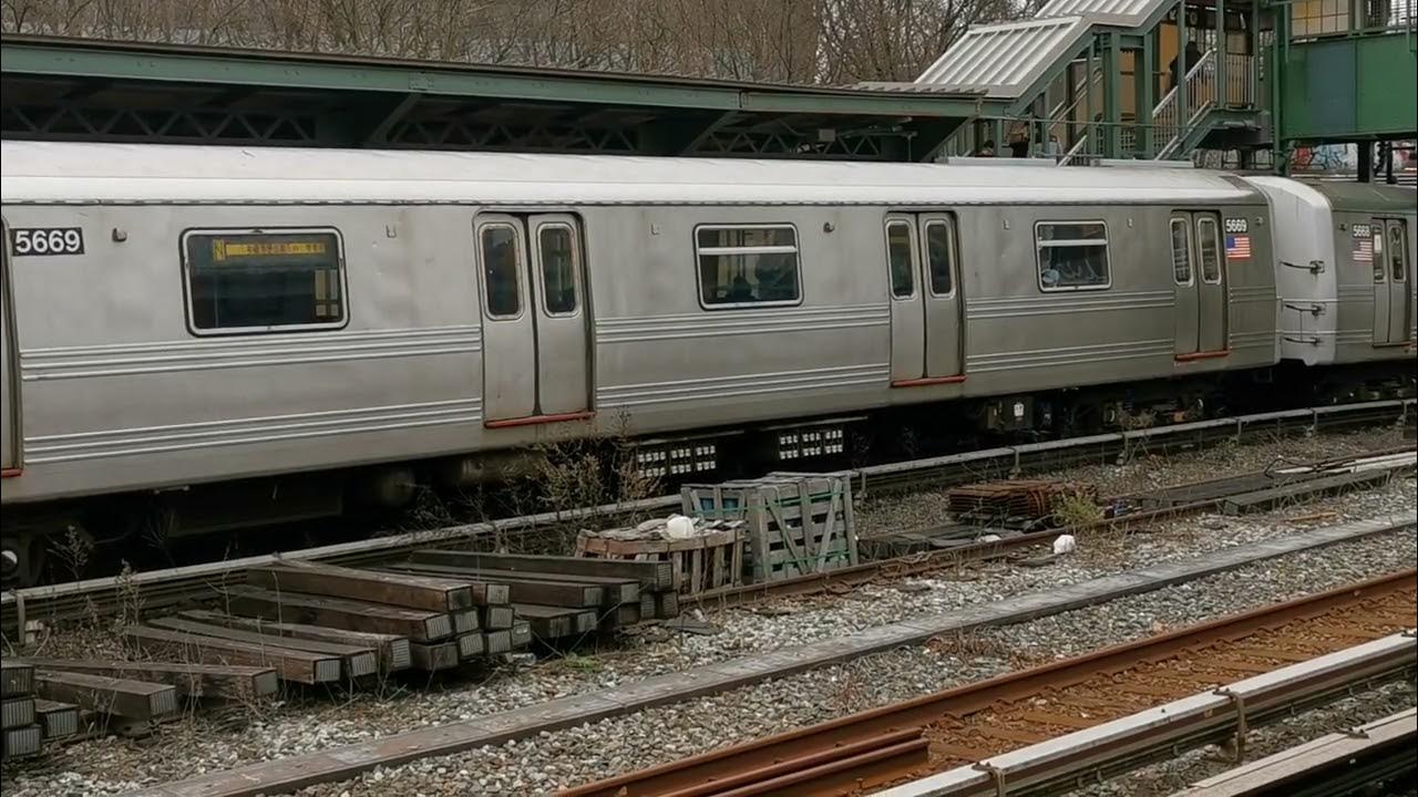 NYC Subway: 1975-78 Pullman R46 N Train @ 8th Avenue - YouTube