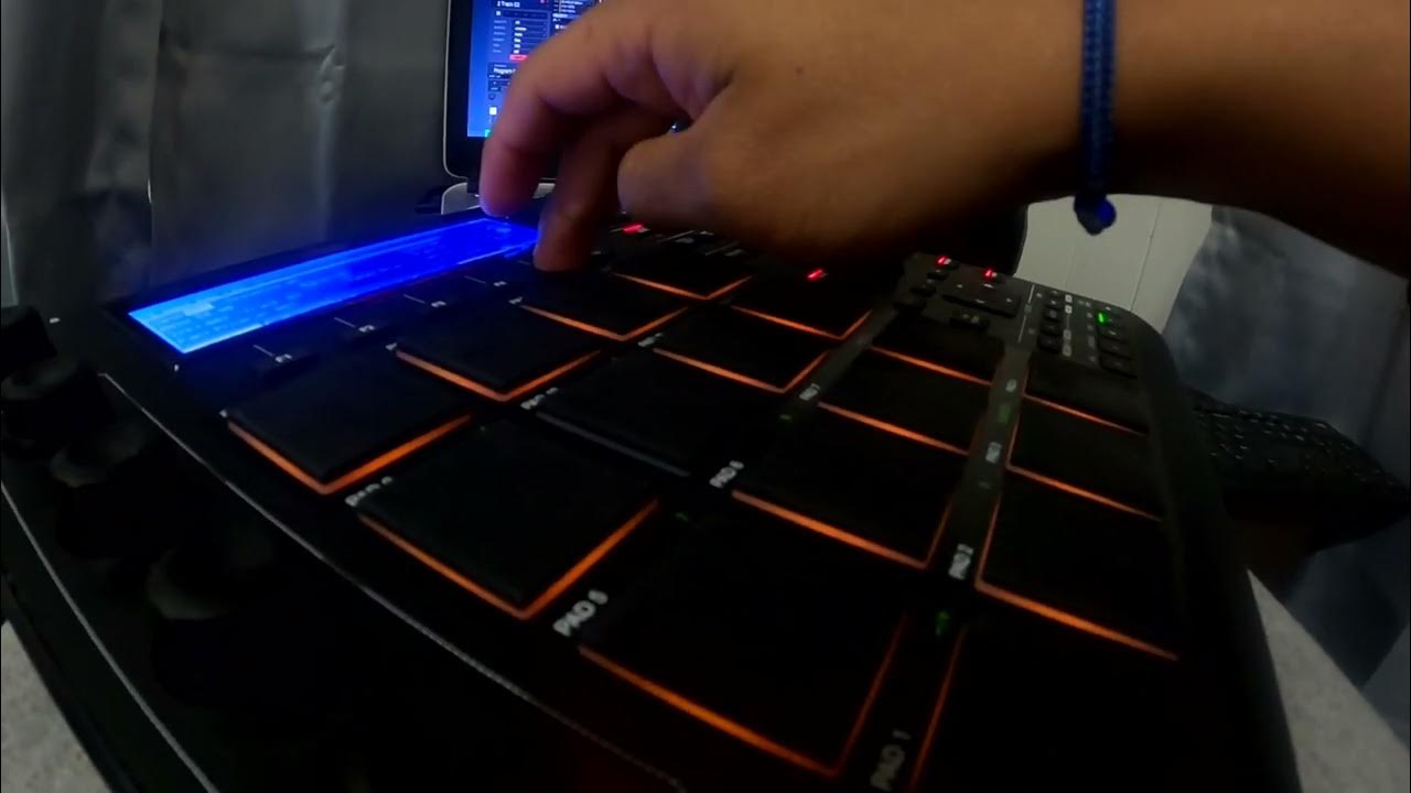 Akai Mpc Studio Black - Beatmaking sample - YouTube