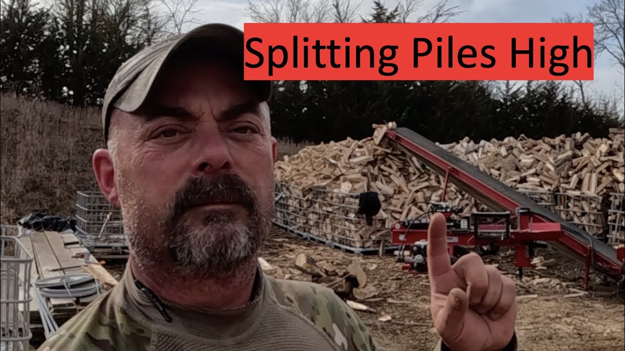 Splitting the Pile High in the Woodyard #firewood - YouTube