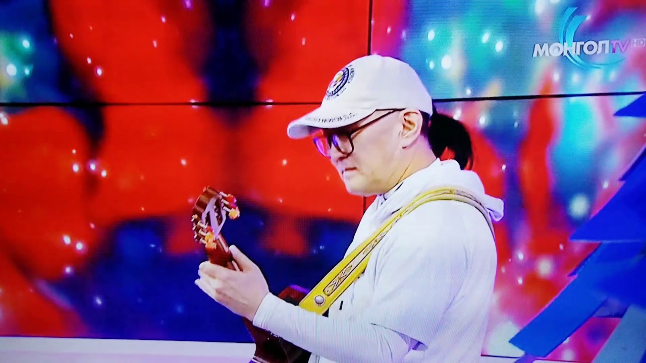 sersen tal mongol tv B. Sharaw guitarist Enchbold - YouTube