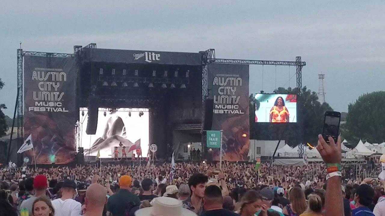 Acl 2019 Lizzo intro - YouTube