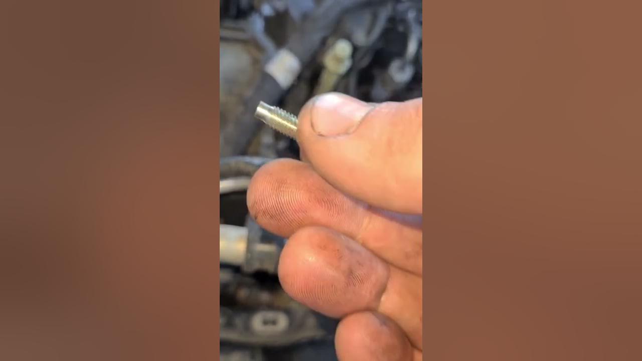 Range Rover Sport camshaft sensor location #rangerover #sensor - YouTube