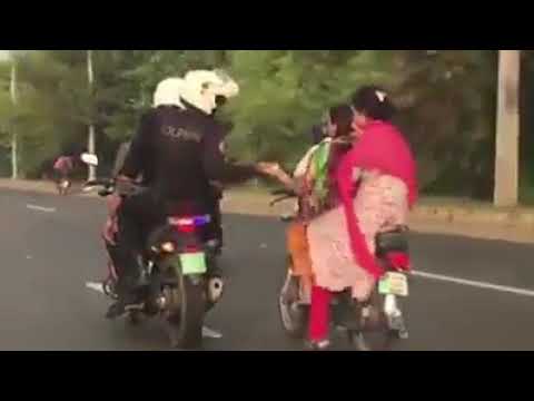 Dolphin Police Ke Bagrati..